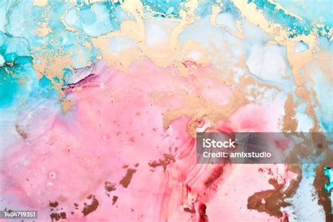 다채로운 잉크 럭셔리 추상 배경 골드 핑크 대리석 질감 유체 아트 패턴 벽지 수중 페인트 믹스 금색에 대한 스톡 사진 및 기타