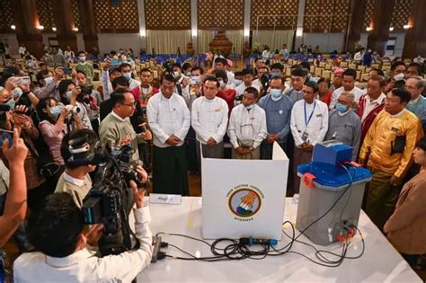 စစ်ကောင်စီထံ မှတ်ပုံတင်ထားသည့်နိုင်ငံရေးပါတီများအား Uec နှင့်တွေ့ရန် နေပြည်တော်သို့ဖိတ်ခေါ်ထား