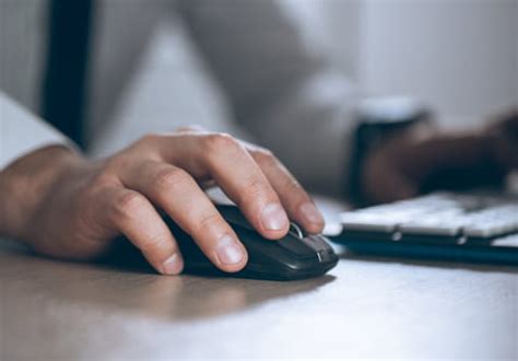 Customize The Mouse Pointer In Windows