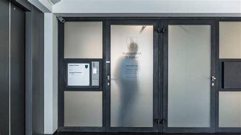 Kreisgericht Stgallen Bedingte Haftstrafe Wegen Sex Mit Minderjähriger