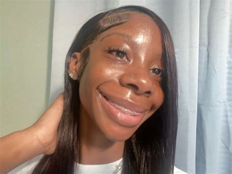 Pin By F Lee Brooks On Girls Lips Big Lips Natural Juicy Lips Big