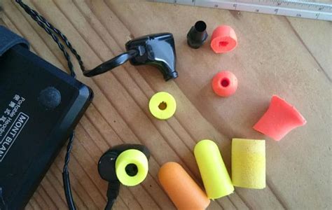 How To Pick The Best Iem Earbud Tips Simple Earbuds Zone