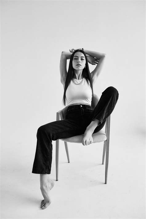 Sophia S Modeling Portfolio Photoshoot Artofit