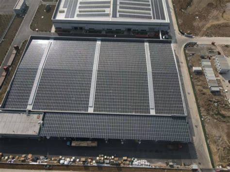 Light “empowers” The Future Exploring Photovoltaic Building Integration Bipv