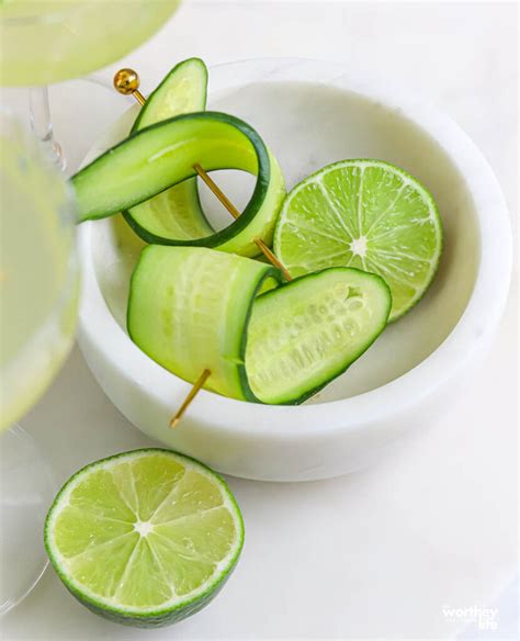 Cucumber Gin Gimlet