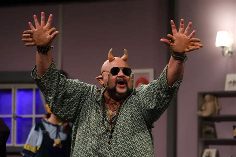 تیوال نمایش کارخانه هیولاها سالیوان در ایران