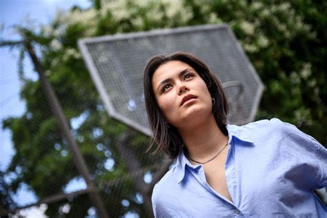 Tomomi Themann Schauspielerin Moderatorin