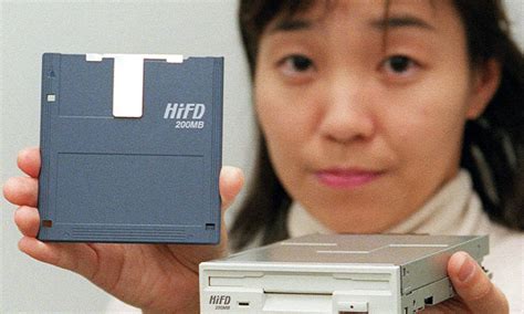 Japan Declares Victory In Effort To End Government Use Of Floppy Disks