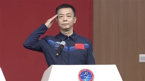 Deng Qingming Realizes Dream Of Going To Space After 25 Years Cgtn