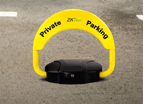 Masteron Ge ყველა ხელოსანი და მასალა ერთ სივრცეში მანქანის პარკინგის ბარიერი პულტზე