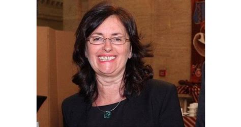 Кабинетът активизира фондовата борса с акции на шест държавни компании