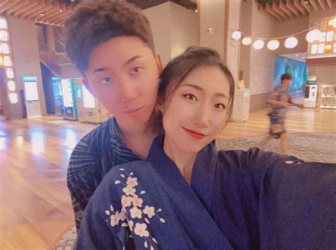 泄密 ️流出】表演系大二美女和富二代男友啪啪被曝光 成人貼圖區 香港一世發論壇 Powered By Discuz