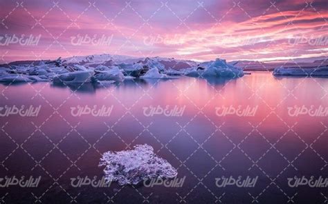 تصویر با کیفیت دریاچه برفی به همراه منظره زیبا و طبیعت زیبای برفی ایران طرح