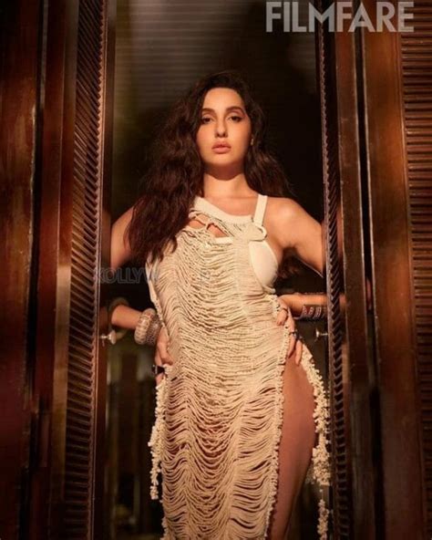 Bollywood Actress Nora Fatehi Hot Photos Kollywood Zone