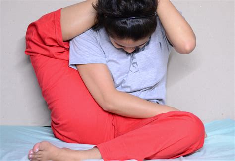 How To Put Both Of Your Legs Behind Your Head 4 Steps Wikihow