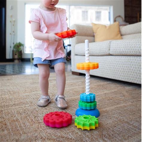 Тактильная игрушка винтовая Пирамидка от Fat Brain Toys - купить в ...