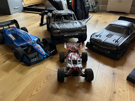 Hmm… R Rccars