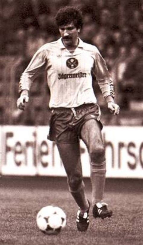 Vasil Ringov Kao Fudbaler Istorija Ex Yu Fudbala