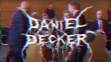 Premiere Daniel Decker Kotzendes Einhorn Mit Einem Deepfake Video Zu