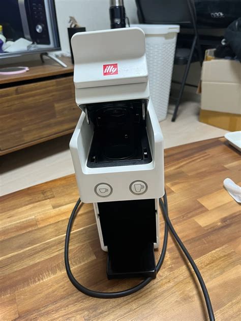 일리커피머신팝니당 컵받침 없음 당근 중고거래