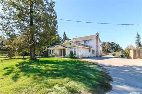 1525 Grimes Ave Modesto Ca 95358 Redfin