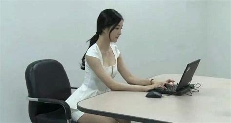 사무실에서 하는 간단한 스트레칭