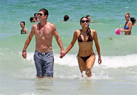 10 Hot Paula Patton Bikini Pics