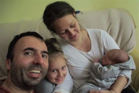 Зов за помощ Млада майка от Белимел се бори за живота си