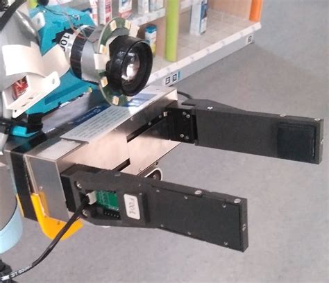 Gripper Fingers Equipped With Force Tactile Sensors Download Scientific Diagram