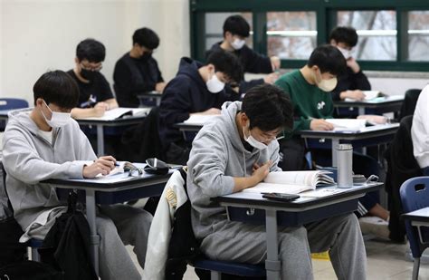 South Korea Unveils Plans To Curb Soaring Private Education Spending The Japan Times