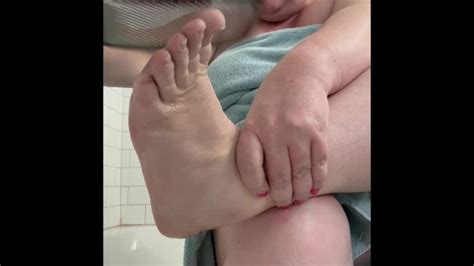 Scrub My Feet With Me Xxx Mobile Porno Videos And Movies Iporntv Net