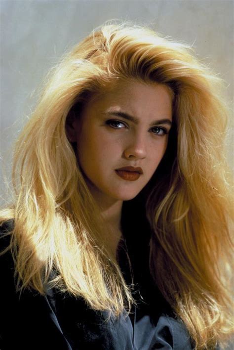 Drew Barrymore In The ‘90s 🖤🤘🏻 R90s