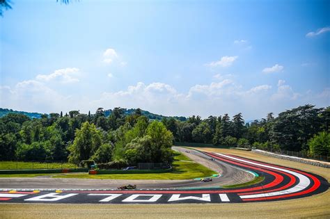 Имола се бори за исторически италиански „трипъл“ в F1 Clubs1bg