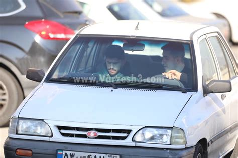 حضور غیرمنتظره دانیال اسماعیلی‌فر با پراید در تمرینات تراکتور عکس