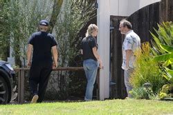 Miley Cyrus Mulletty As Ever Outside A Friends House In Calabasas