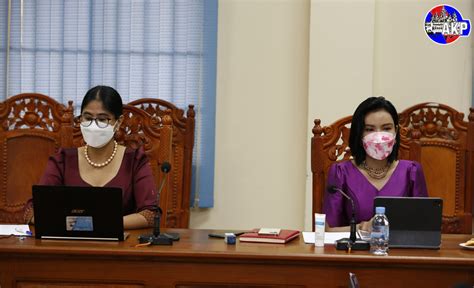 លោកជំទាវ ខៀវ ទេព រង្ស៊ី កាញារីទ្ធ អញ្ជើញធ្វើបទបង្ហាញ ក្នុងអង្គសិក្ខាសាលា តាមរយ ប្រព័ន្ធវីដេអូ