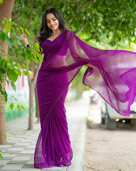 20 Shobha Shetty Photos Find Latest Hd Images Pictures Stills