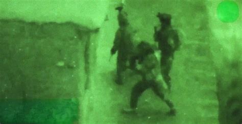 22nd Sas Operators Pictured From A Drone Clearing Compounds In Iraq R Specopsarchive