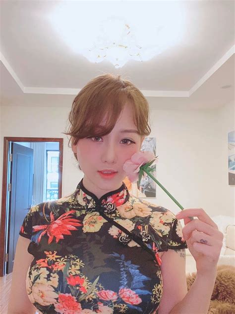 No Sex C G I Xinh Nh T Friend List C A B N Page Voz