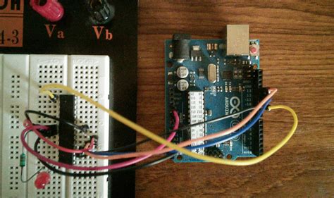 True Atmega Standalone Running Without Crystal Oscillator Arduino