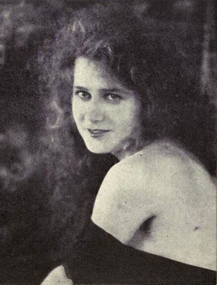 Ruth Renick Wikipedia