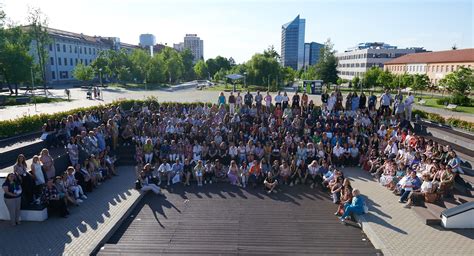 Тук Там Ако срокът за валидност на документа е изтекъл ти все още можеш да гласуваш