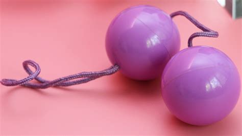 What To Know About Using Kegel Balls