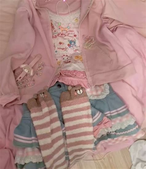 Cutecore Outfit