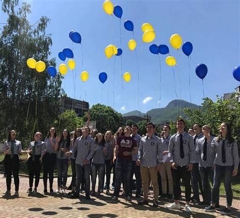 Посланиците на ЕП от ППМГ „Акад Иван Ценов“ Враца честваха 9 май