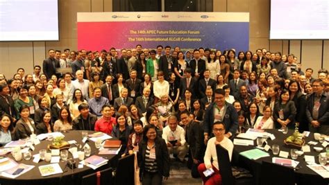 Samsung Smart School Greets The World At The 2018 Apec Future Education Forum Samsung Global