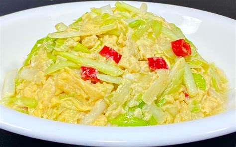 难怪饭店的韭黄炒鸡蛋好吃又不出水原来技巧这么简单鲜嫩清脆 哔哩哔哩