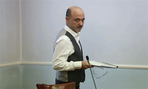 Родителите на деца до 12 г с възможност за болничен за временна нетрудоспособност ᐉ Новини