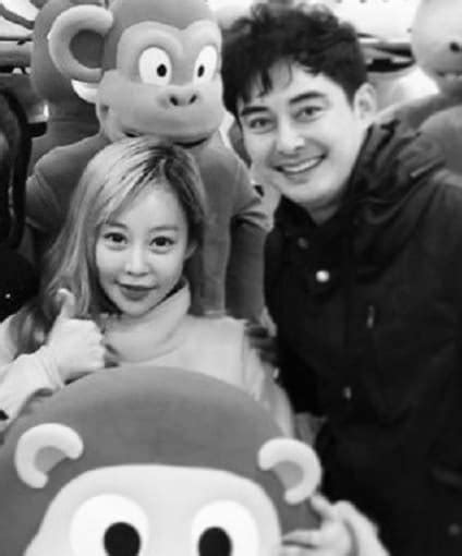 이세창 전부인과 이혼한 이유는 정하나와 재혼