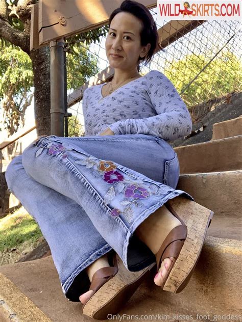 Kim Kisses Foot Goddess Jenny Kimkwon Kim Kisses Foot Goddess Nude